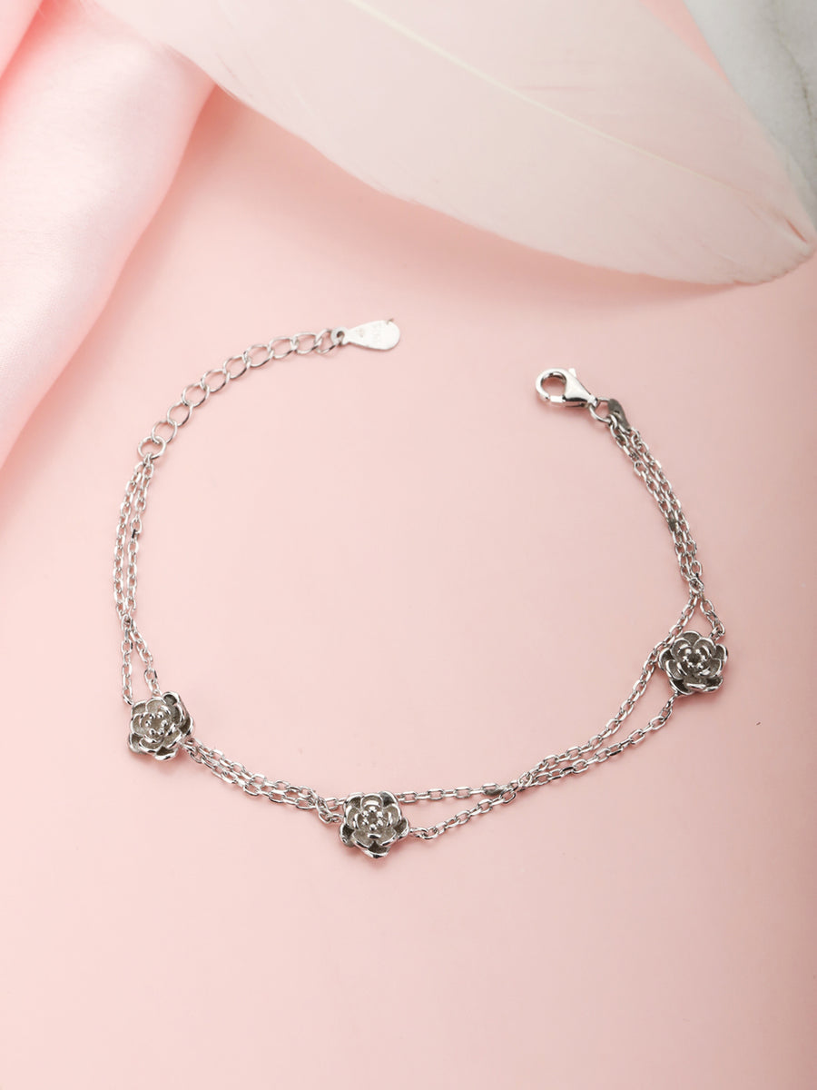 FROM STATEMENT NECKLACES TO BRACELETS: HOW ‘ZAVYA IS THE NEW BLACK’ IN ...