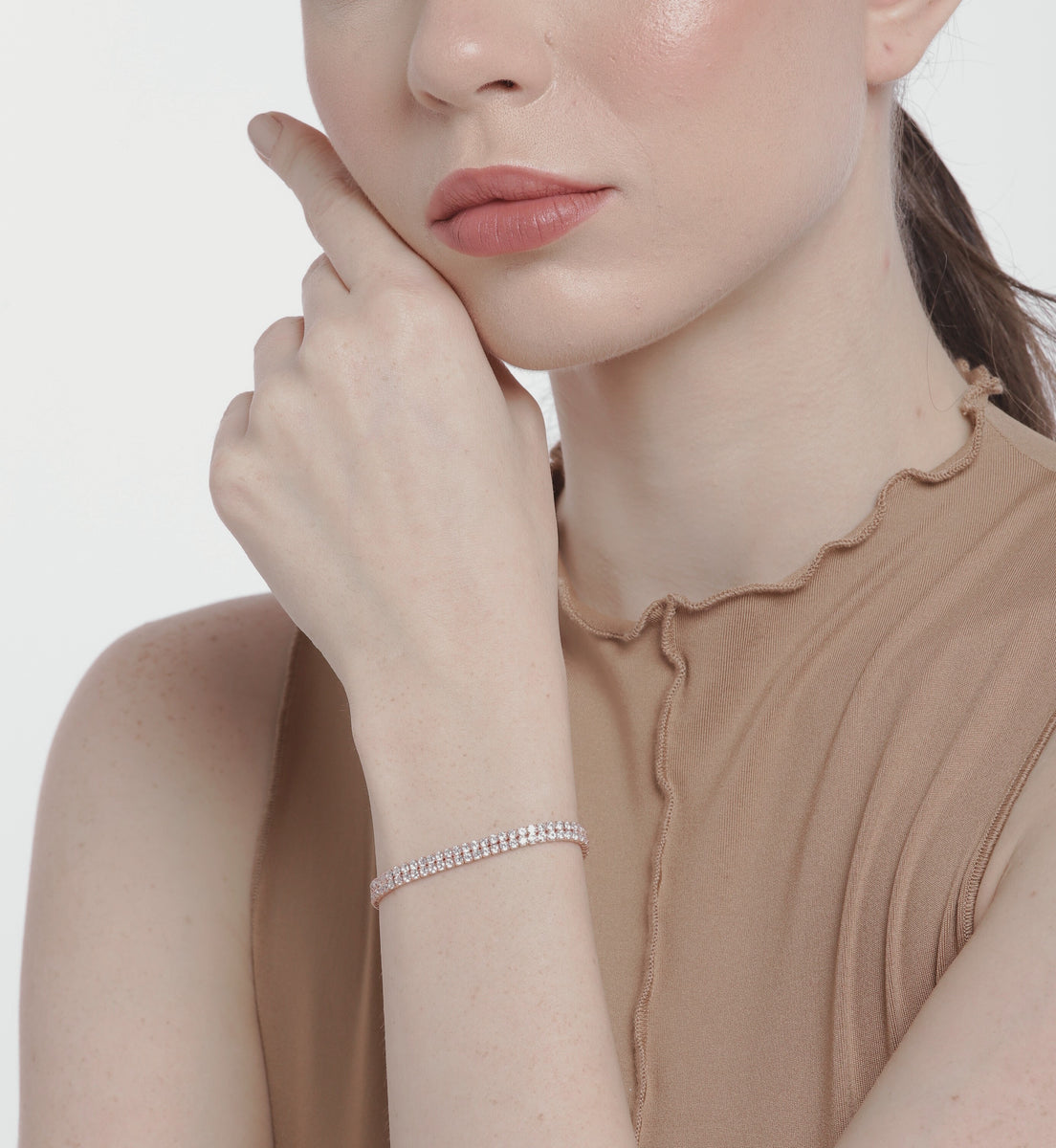 Elegant bracelets for Valentine's gifts – Zavya