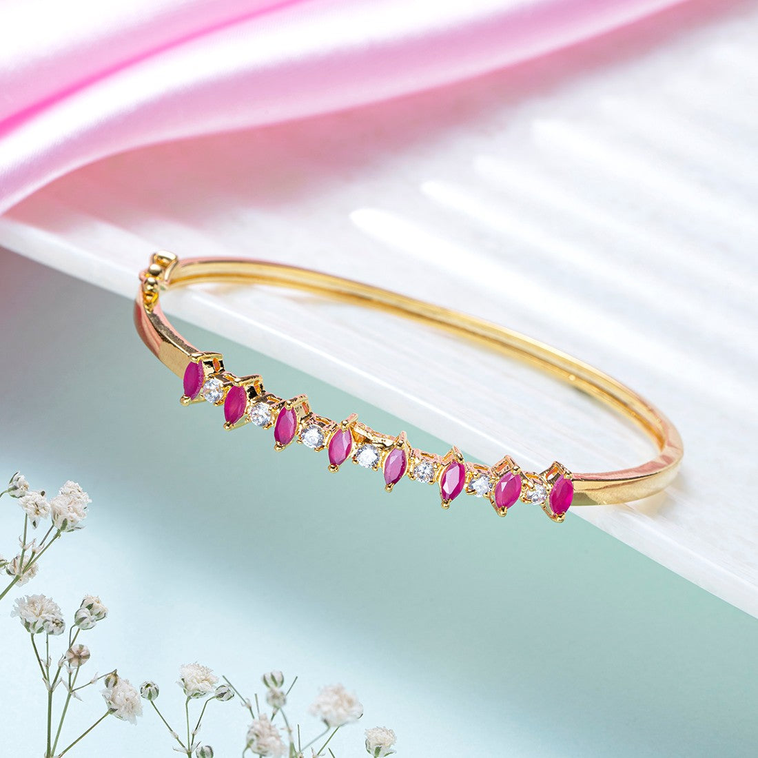 Radiant Fusion Gold-Plated 925 Sterling Silver Bracelet – Zavya
