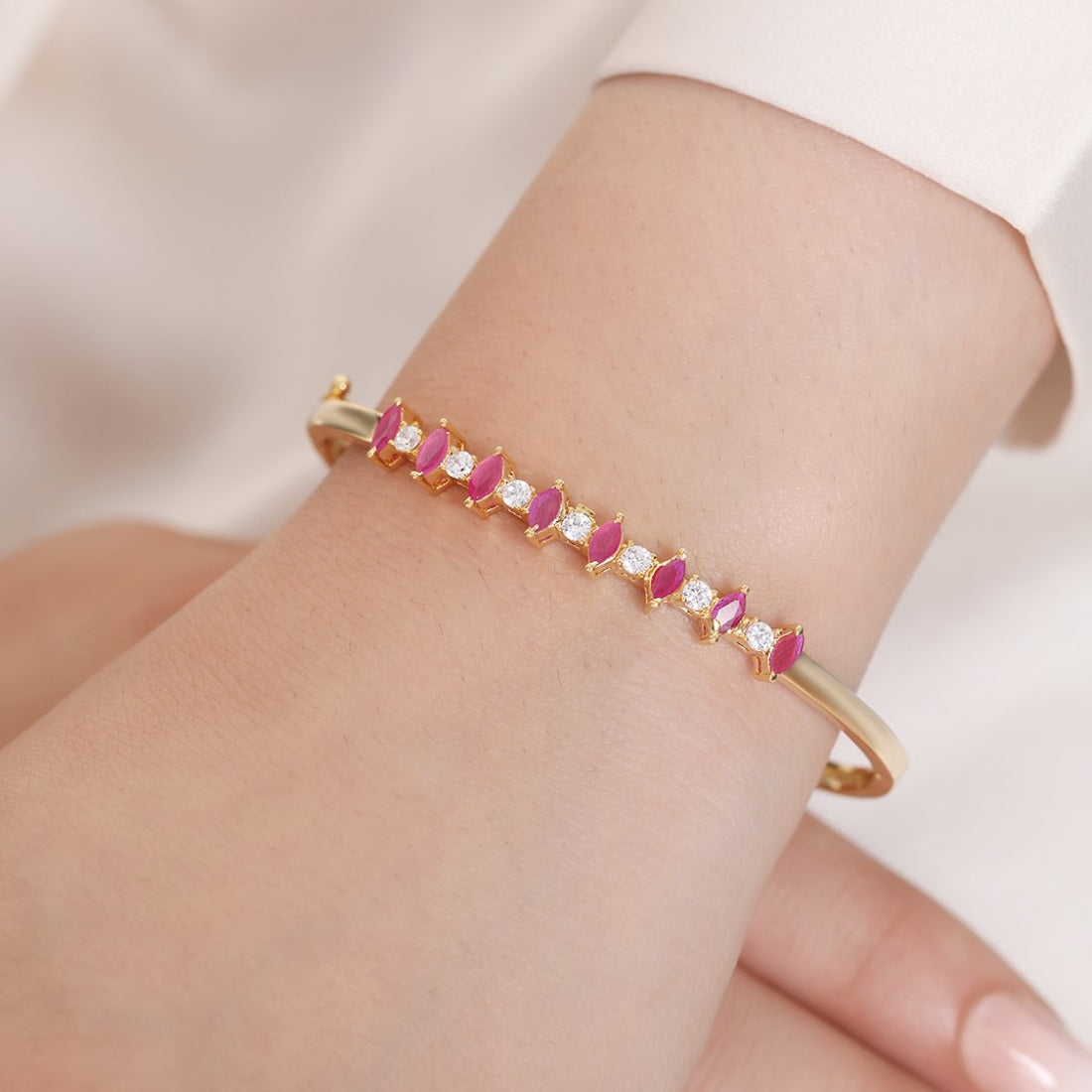 Radiant Fusion Gold-Plated 925 Sterling Silver Bracelet – Zavya