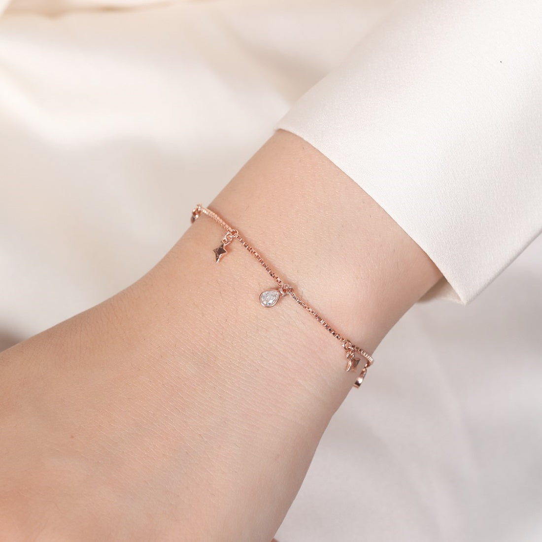 Stellar Radiance 925 Sterling Silver Rose Gold-Plated Bracelet – Zavya