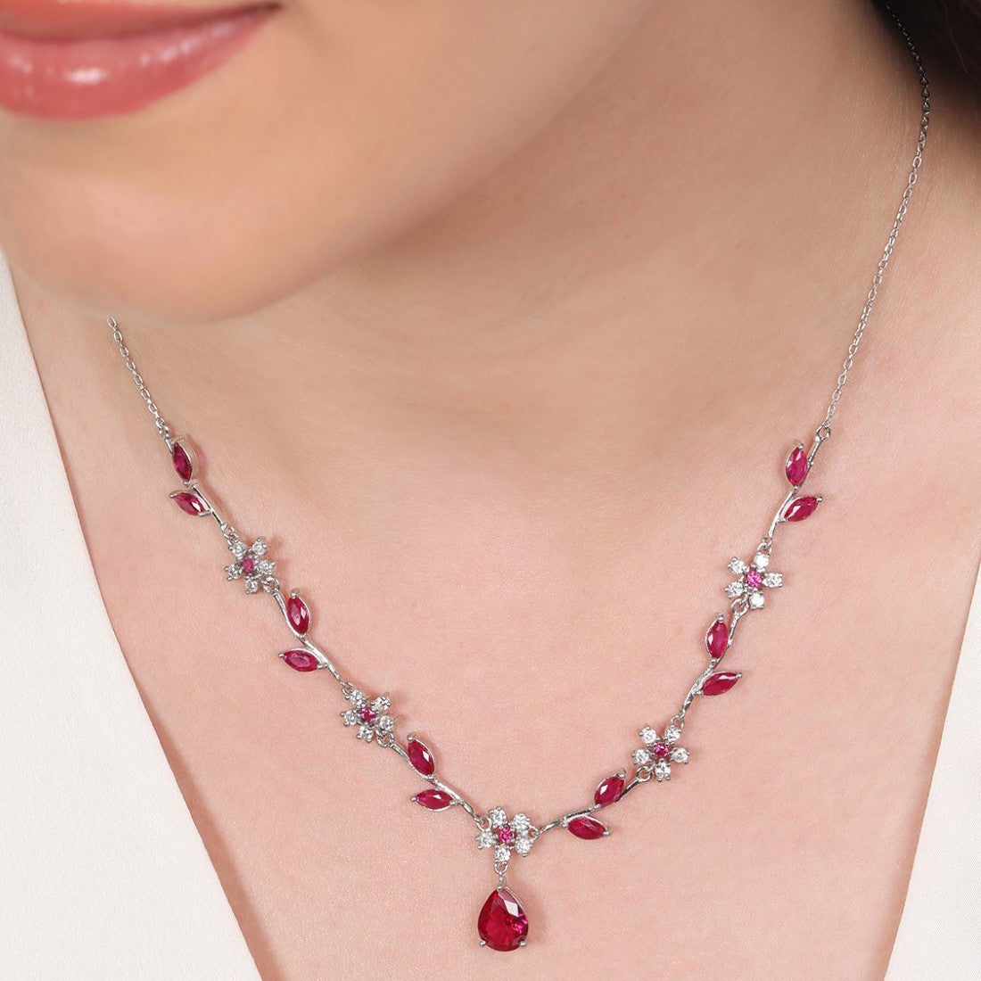 Buy Eternal Blossom Rhodium-Plated Women's Necklace Online – Zavya