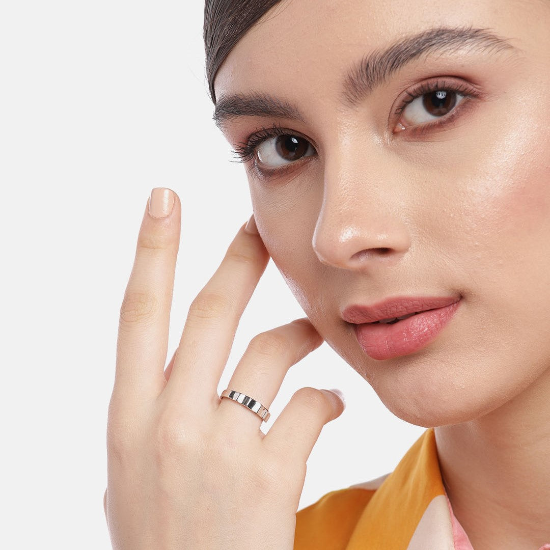 Zavya 925 Sterling Silver Ring - Valentine's Gift