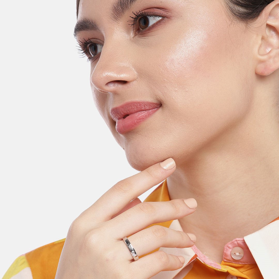 Zavya 925 Sterling Silver Ring - Valentine's Gift