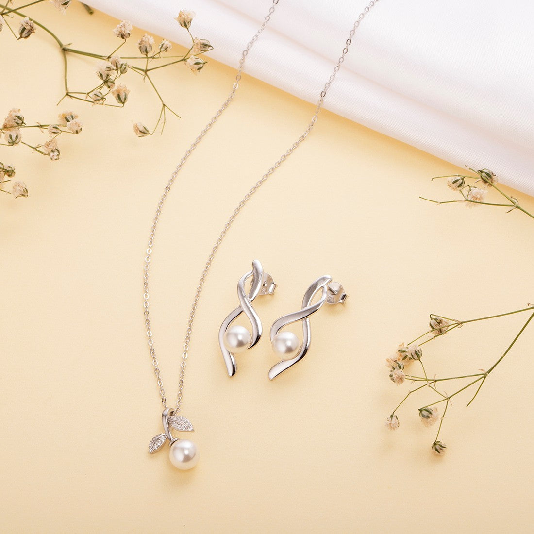Minimal Pearl Rhodium Plated 925 Sterling Silver Jewellery Set – Zavya